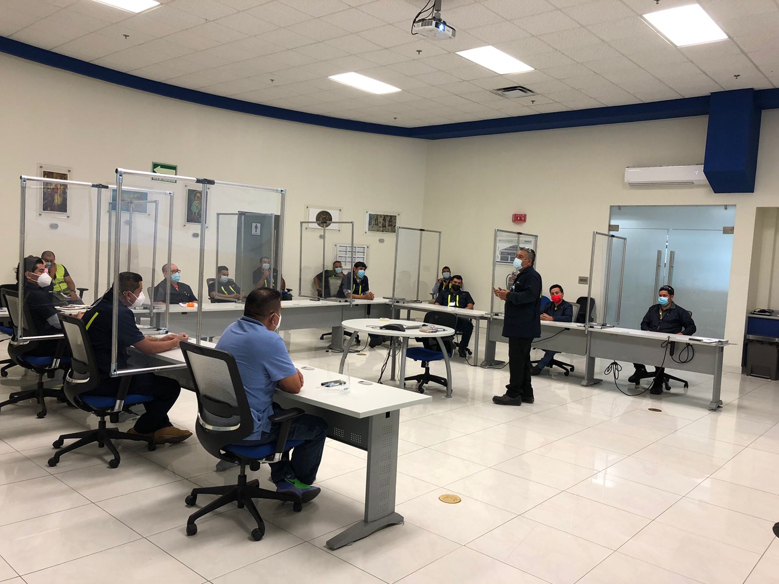 Talleres Para Bajar La Visión Organizacional A Mandos Medios, Mahle ...